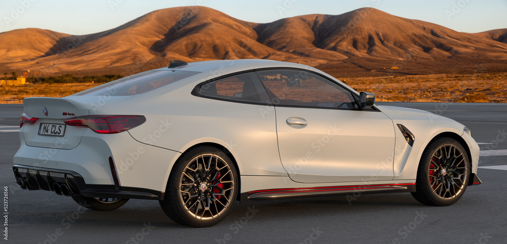 Foto de The BMW M4 CSL is the latest BMW under the 'M' emblem. The ...