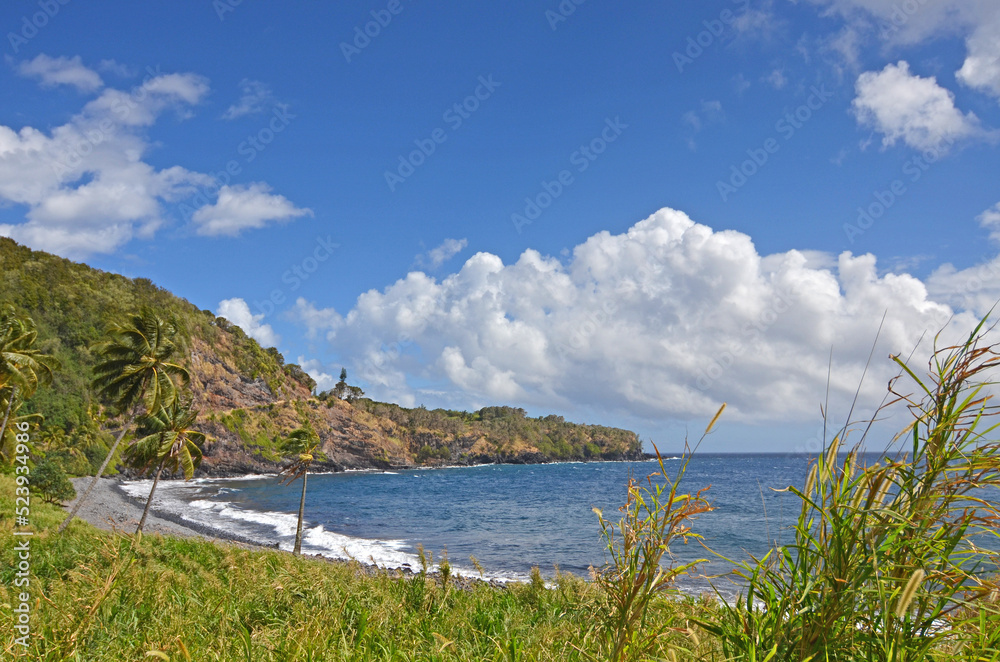 Empty bay on Maui past Hana on the backside of Haleakala Crater in ...