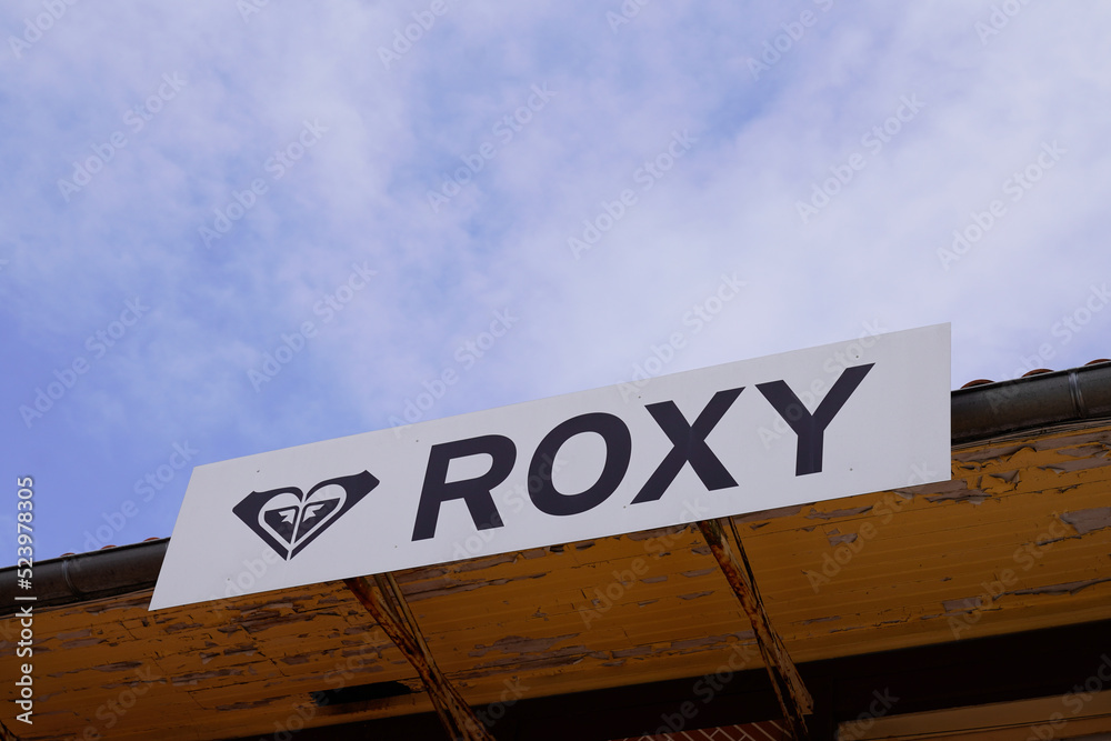 Quiksilver Roxy Logo