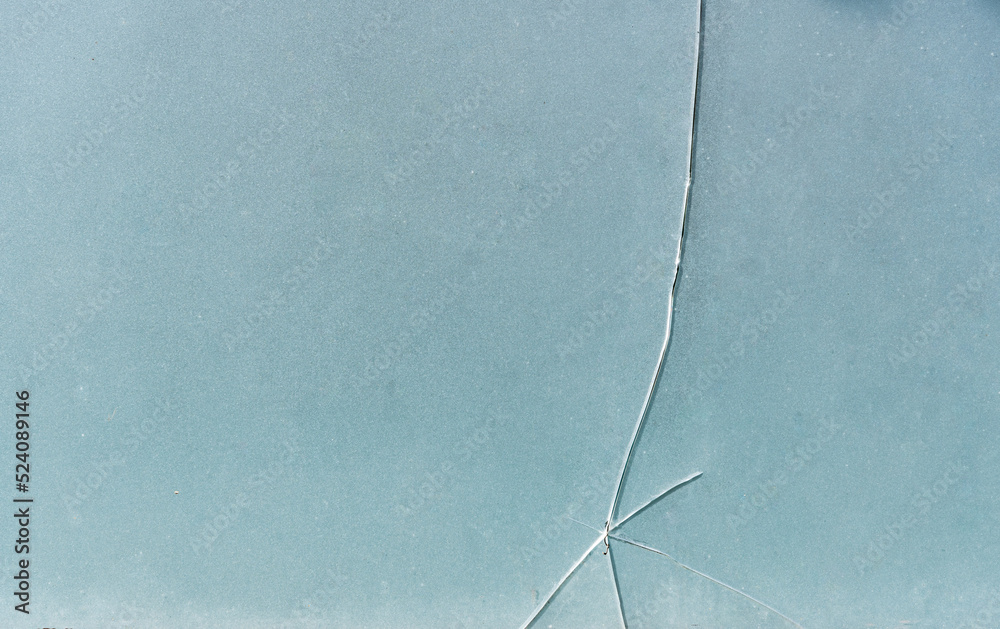 Cracks on glass Thick and opaque glass cracks in vertical, horizontal ...
