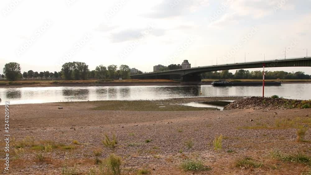 Video Stock Extreme low water line in river Rhine Düsseldorf in extreme ...