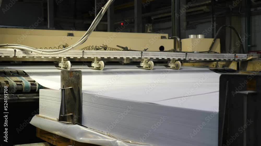 Industrial manufacturing process of plastic sheet for table and ...