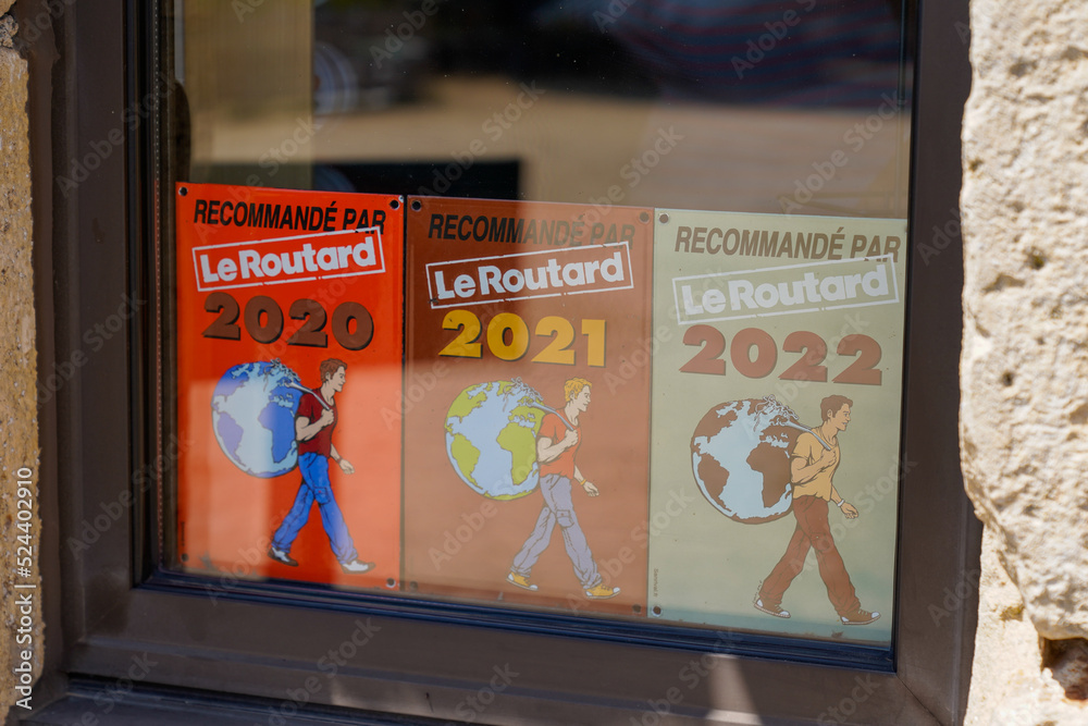 le routard 2020 2021 2022 plates of recommendation of tourist French ...
