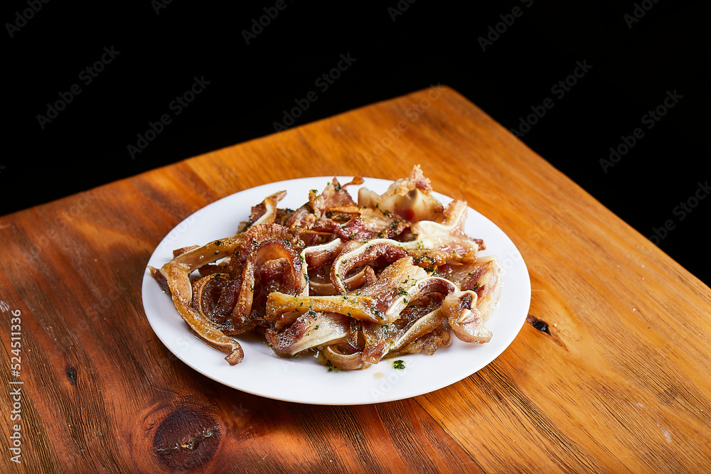 oreja de cerdo, oreja, cerdo, oreja frita, frito Stock-Foto | Adobe Stock