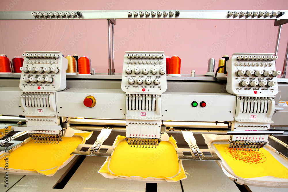 High technology automatic sewing machine control by computer ...