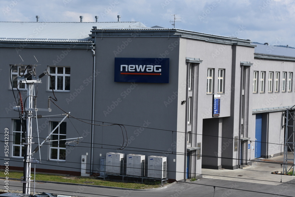 Newag, fabryka taboru kolejowego w Nowym Sączu, producent lokomotyw ...