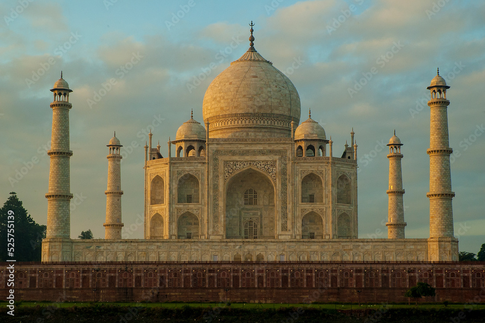 The Taj Mahal 'Crown of the Palace', is an Islamic ivory-white marble ...
