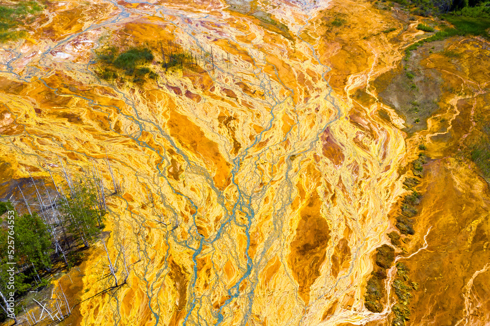 Environmental pollution from the extraction of copper ore and copper ...