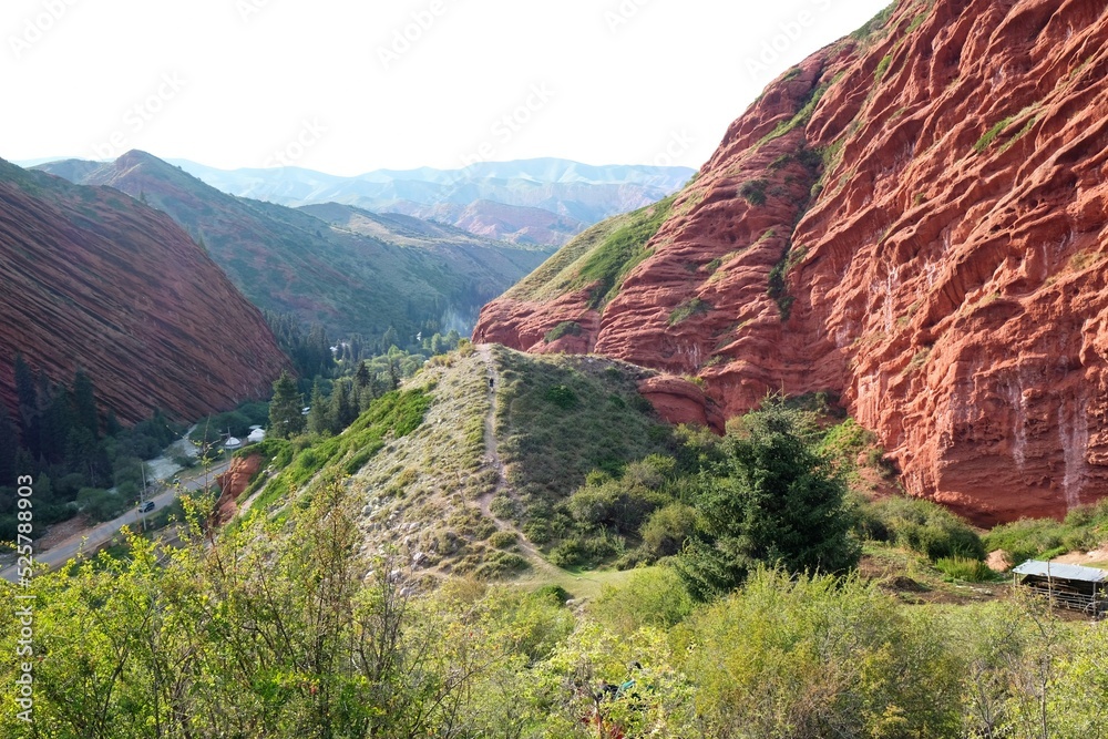 Jeti-Öguz Rocks In Kyrgyzstan. Jety-Oguz gorge Canyon, cliffs of seven ...