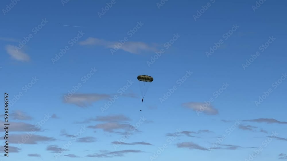British army paratroopers (3 PARA) parachuting on an overhead assault ...