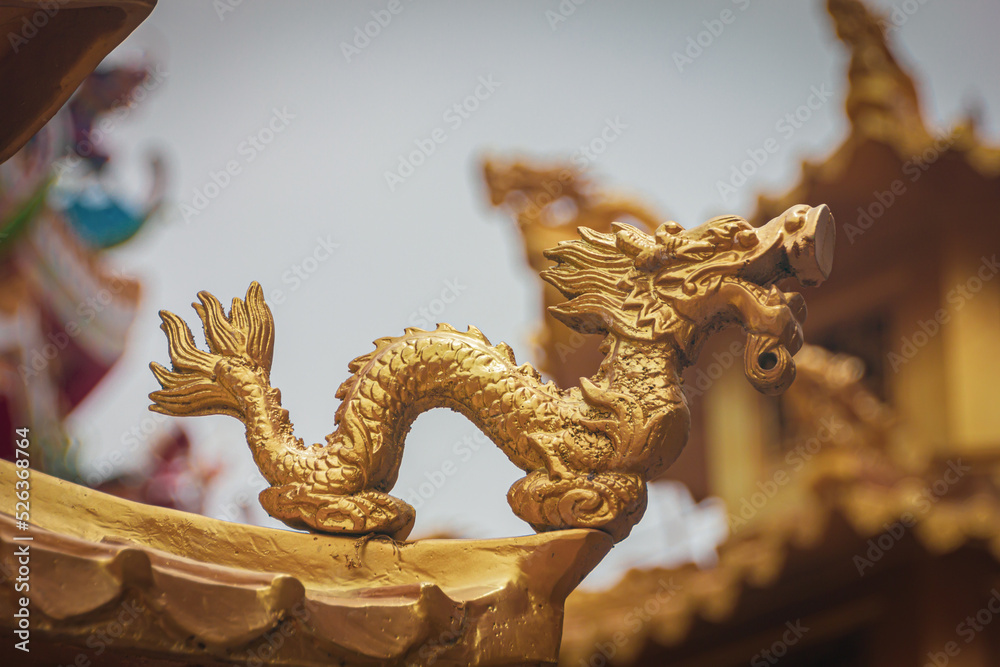 Beautiful Dragon Sculpture ,The dragon is a mythical creature in China ...