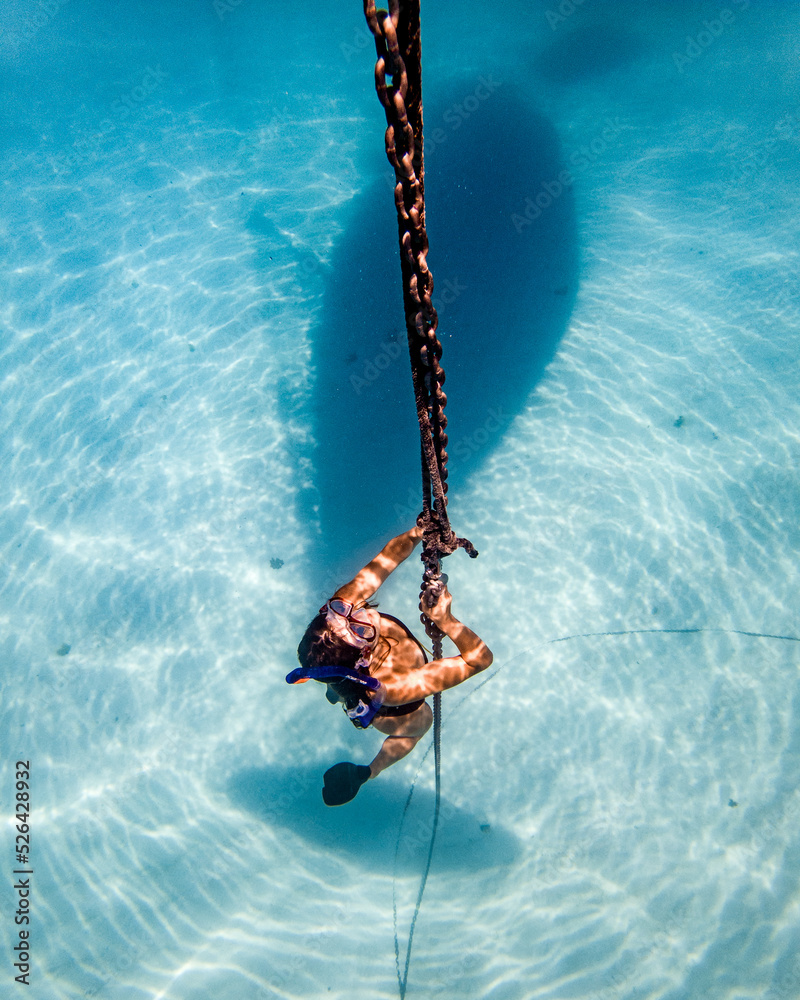 freediving on anchor chain - Great Barrier Reef Stock Photo | Adobe Stock