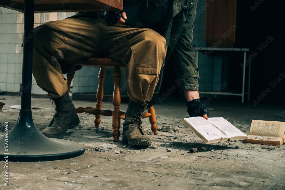 apocalypse, survival, stalker, male, building, war, gas, survivor, hood ...