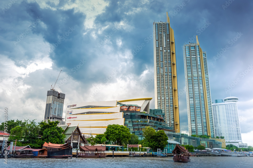 Iconic Multimedia Water Features, a mixture of lights, sounds and ...