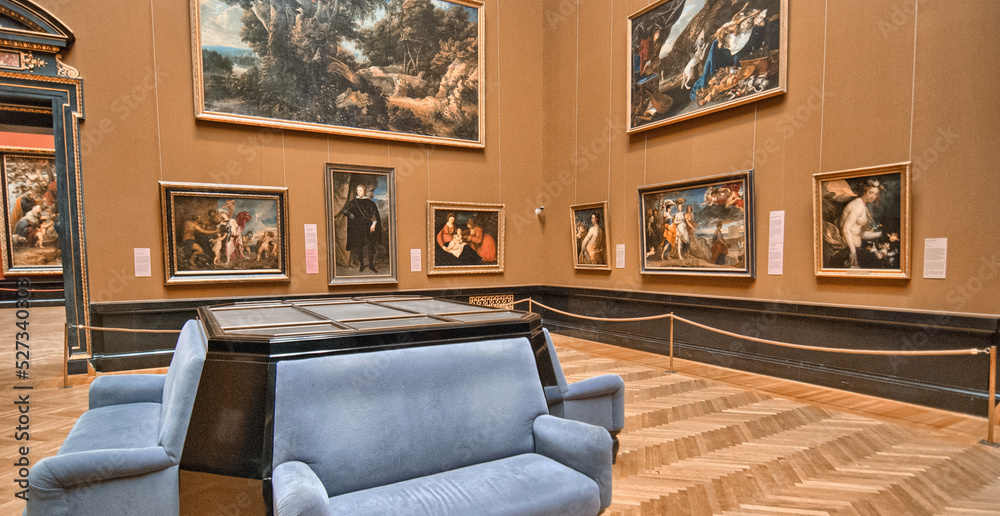 Foto de VIENNA - JAN 9: Interior of Schonbrunn Palace on January 9 ...