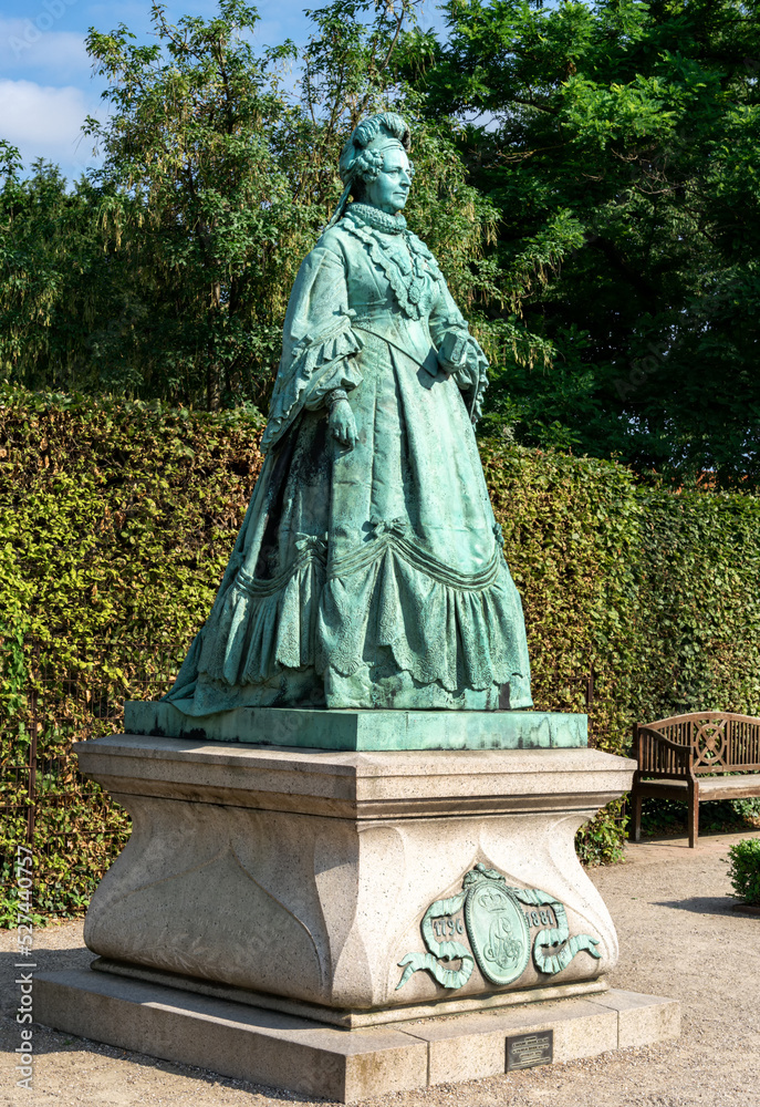 Poster Statue of Queen Caroline Amalie in Rosenborg Castle gardens ...