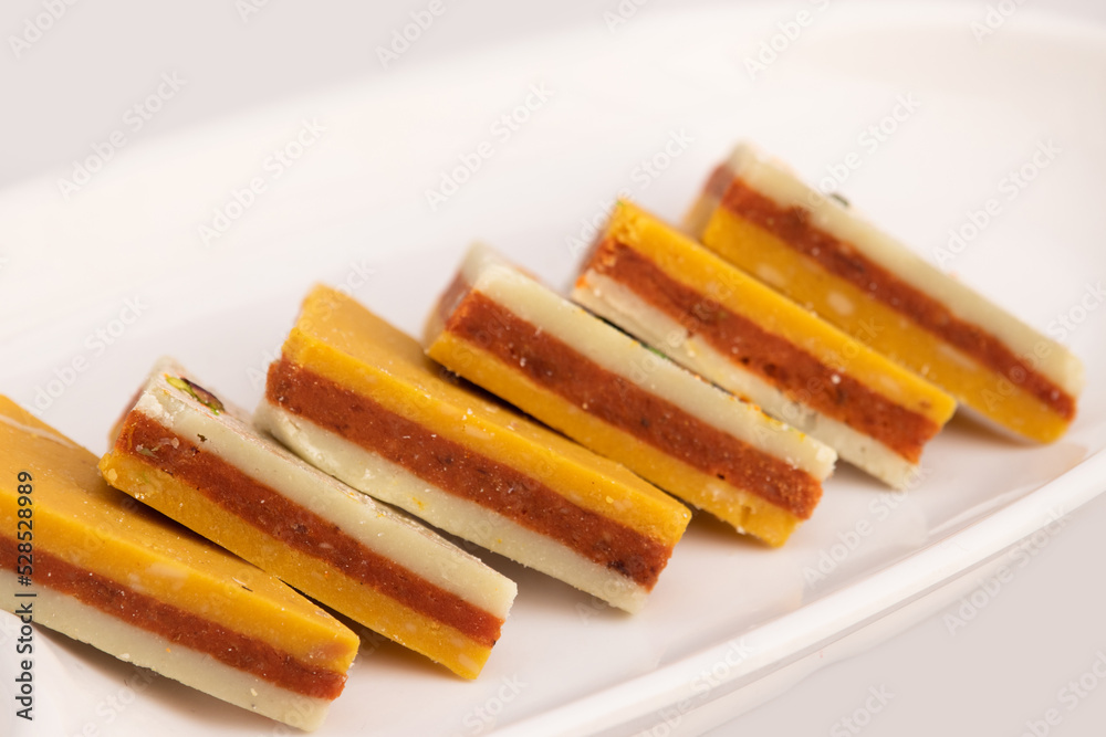 Indian Mithai Kaju Kesar Choco Gulkand Sandwich Burfi Also Known As ...