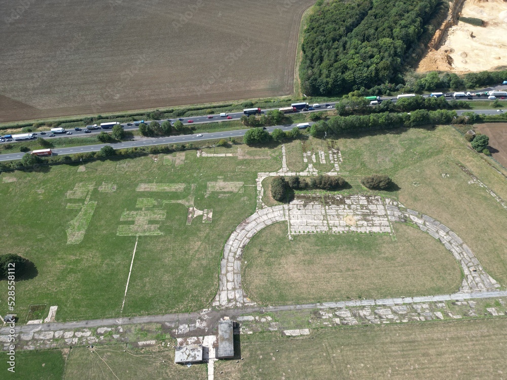 Foto de Aerial view of World war two military airfield and cols war ...