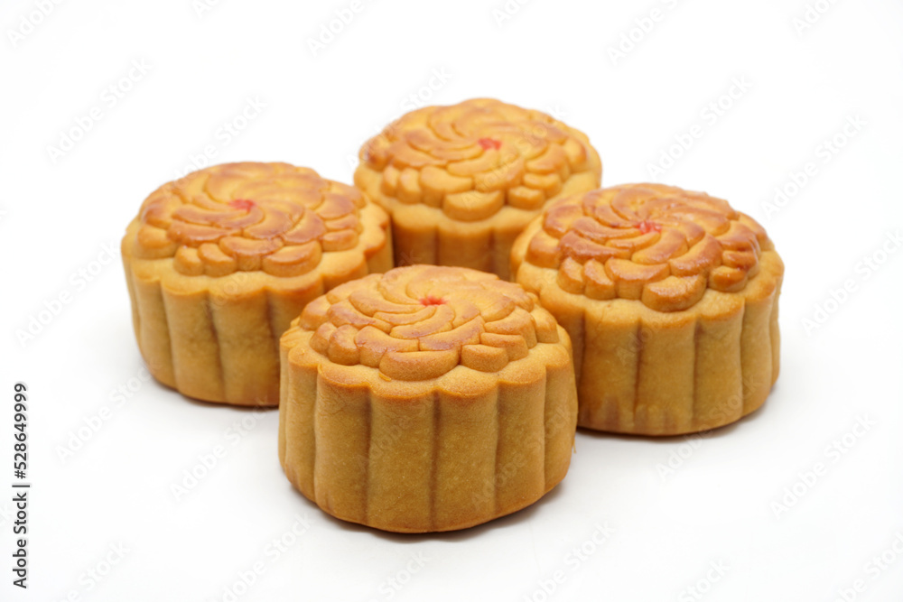 Moon cake isolated on white background. Mooncake for Mid Autumn ...
