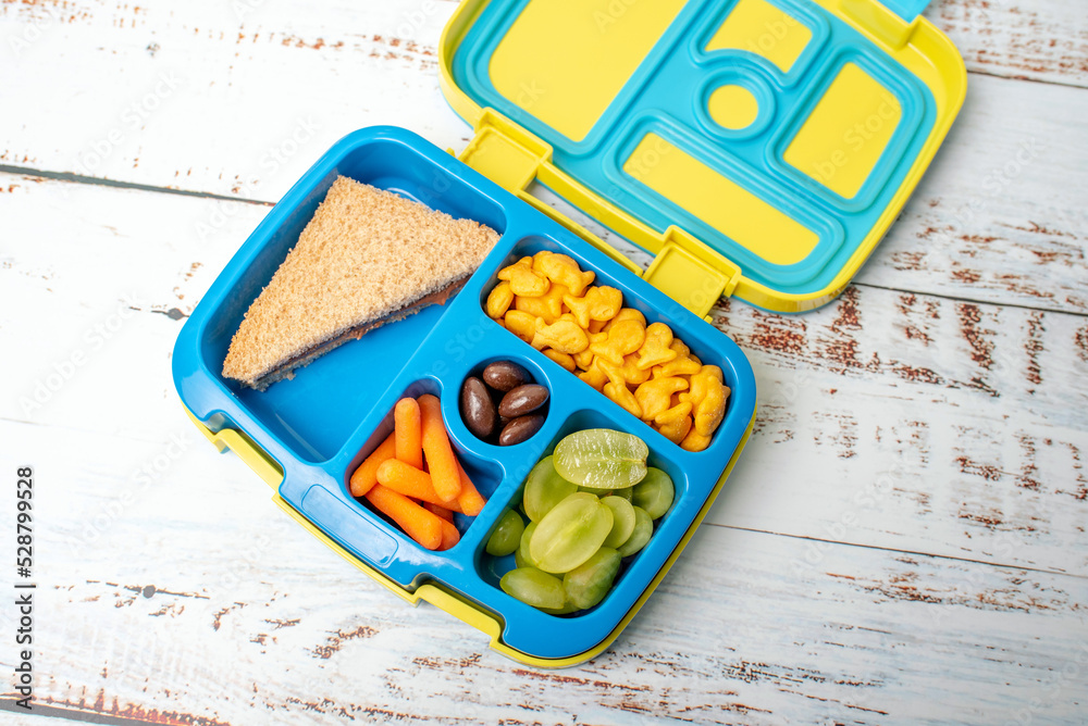 Kid school lunch bento box set, healthy food options for toddler and ...