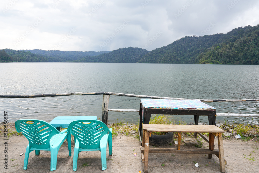 Foto de Lau Kawar Lake is a lake located in Kutagugung Village, Naman ...