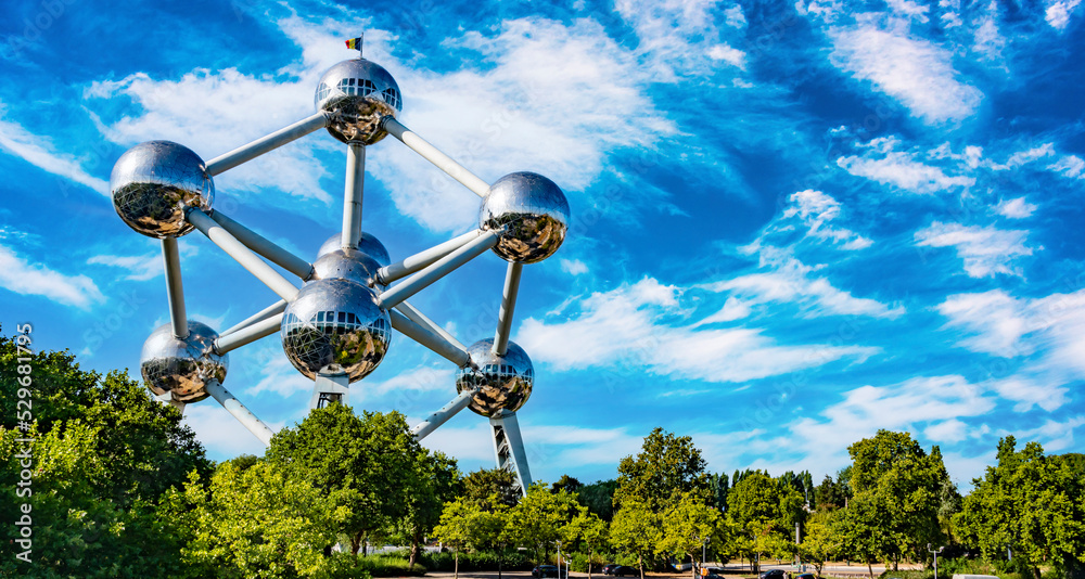 Atomium Hd