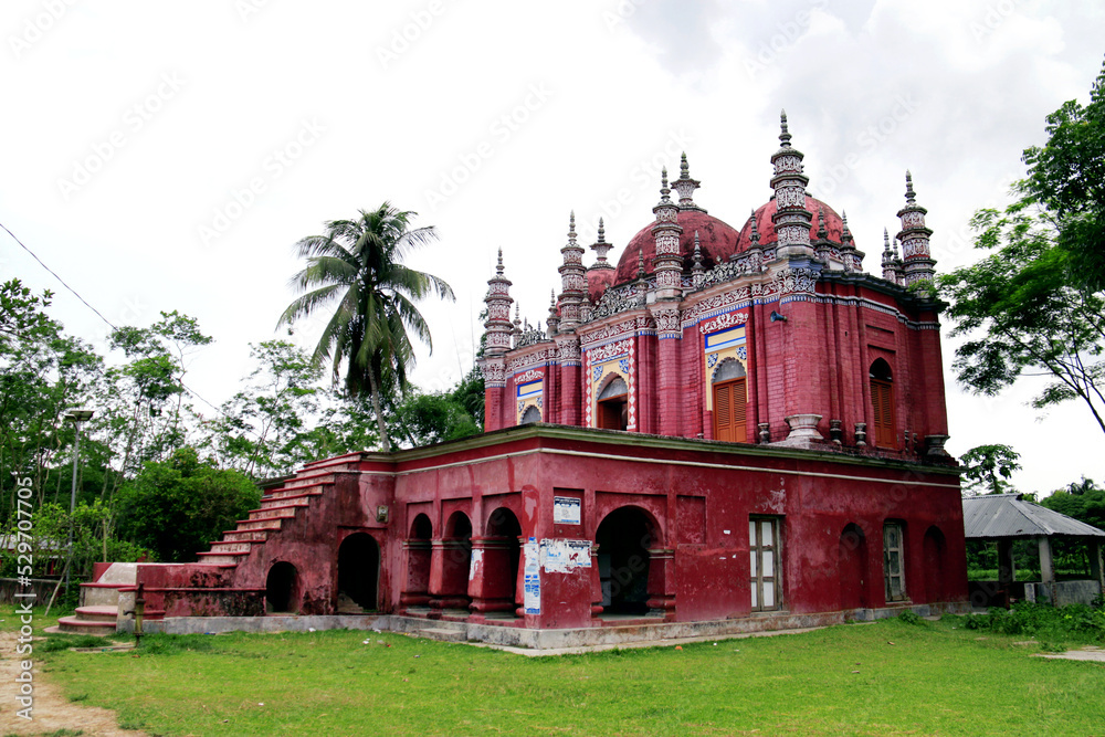 Karapur Mia Bari Mosque is an ancient mosque of Bangladesh built in the Mughal architectural ...
