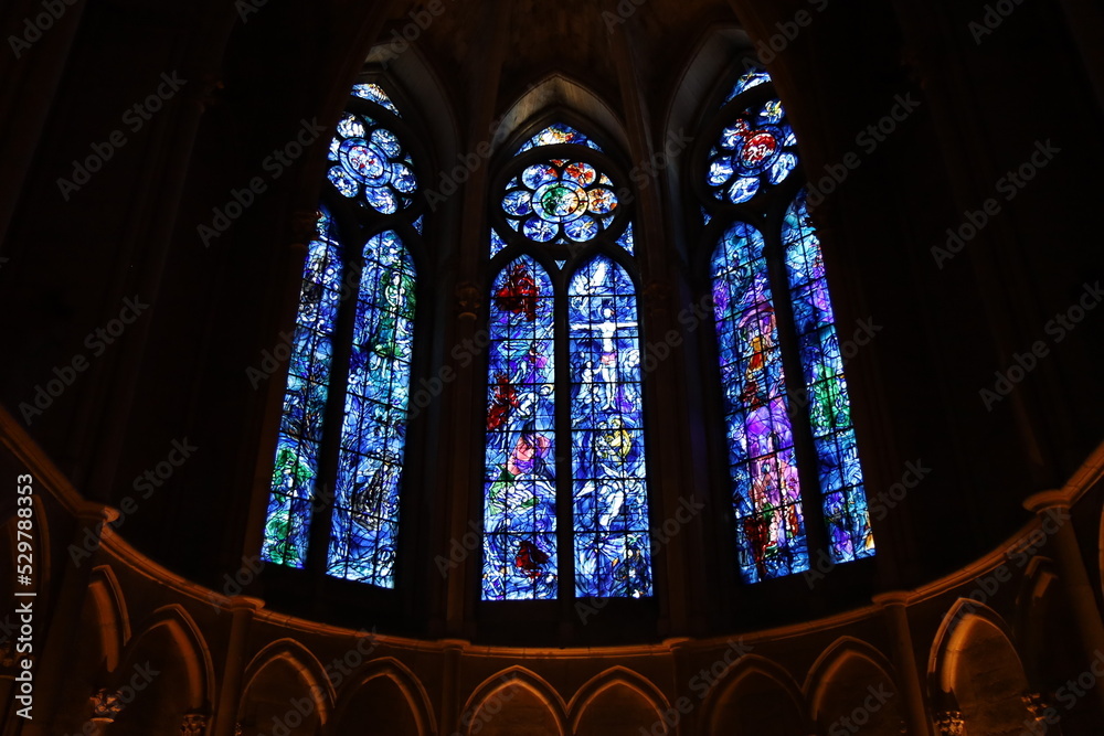 La cathedrale Notre Dame de Reims, de style gothique, intérieur de la ...