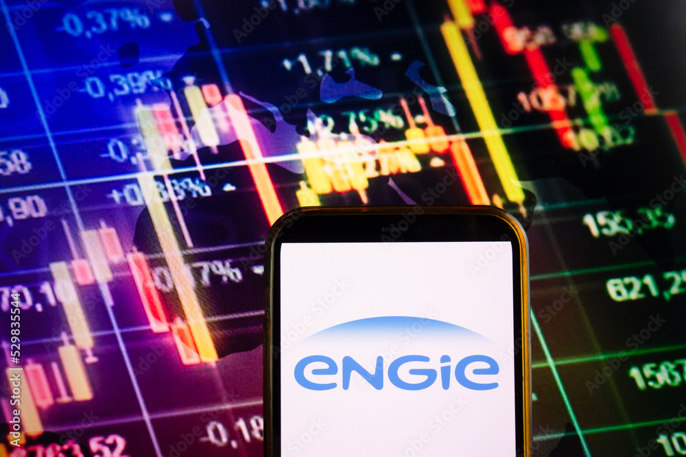 Foto de KONSKIE, POLAND - September 10, 2022: Smartphone displaying ...