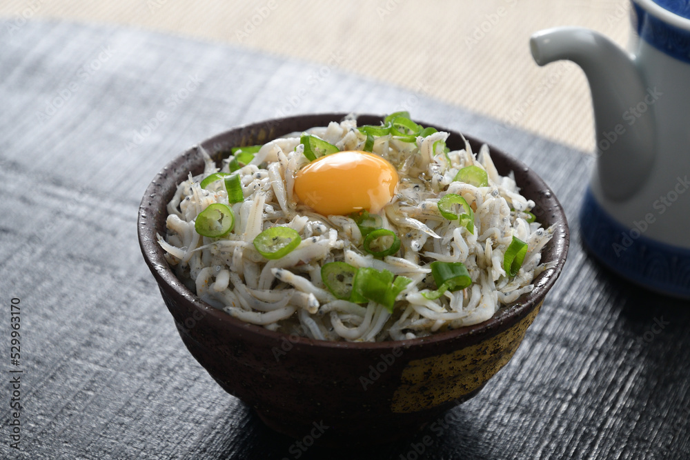 Japanese Food, Shirasu-don (rice topped with small sardines, raw egg ...