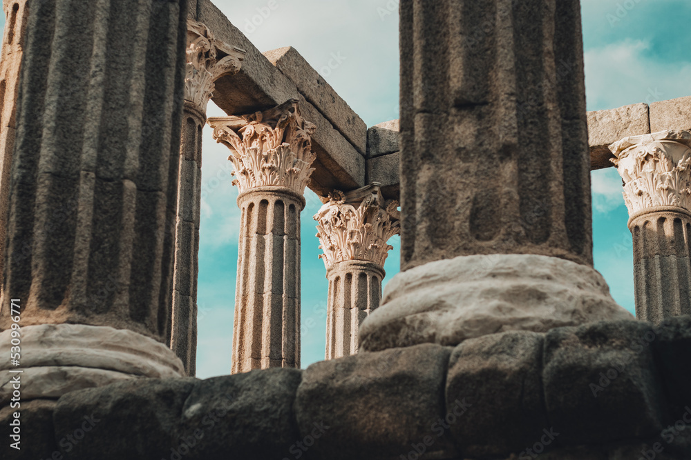 Évora, Portugal - 2022: 'Templo Romano de Évora'. Religious roman ...