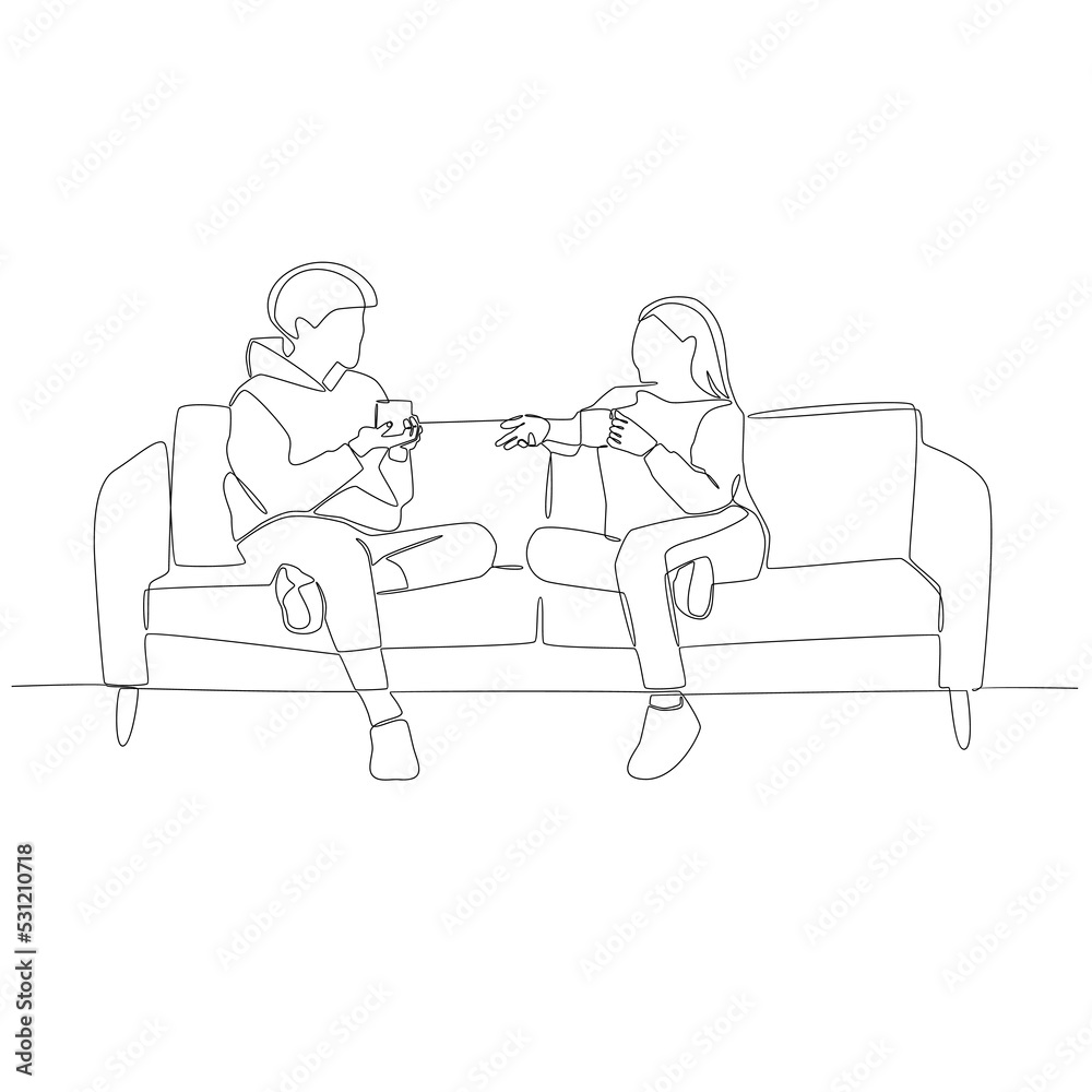 Continuous line drawing of two people relaxing on the sofa with a cup ...