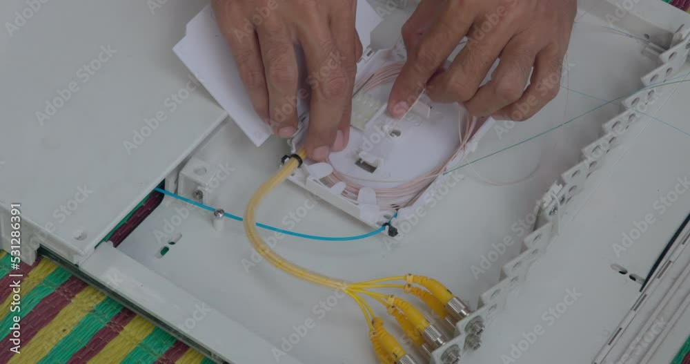 Fusion of Fiber Optics Cable Internet signal splicing and wire ...