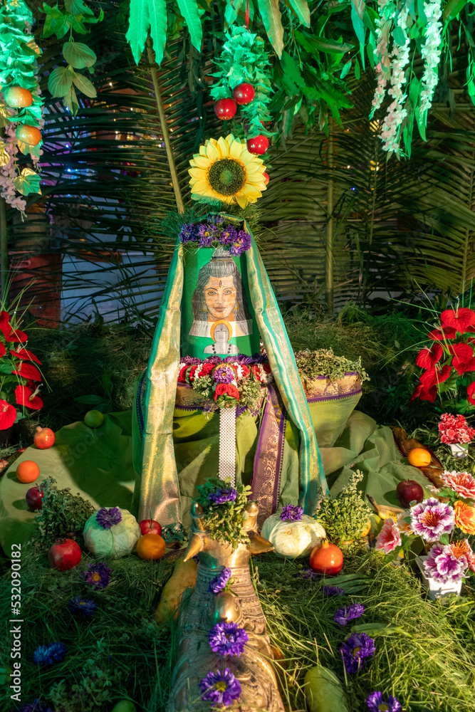 Tirupati, India 17th August 2022: Beautifully decorated Shivling on ...