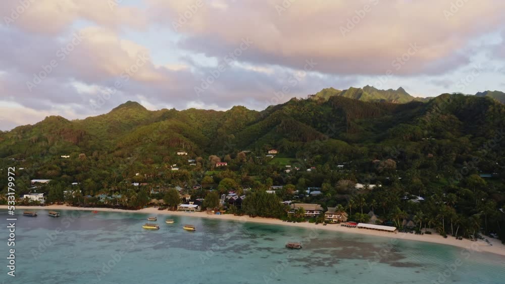 Muri Lagoon, Cook islands: Aerial footage of the stunning Muri lagoon ...