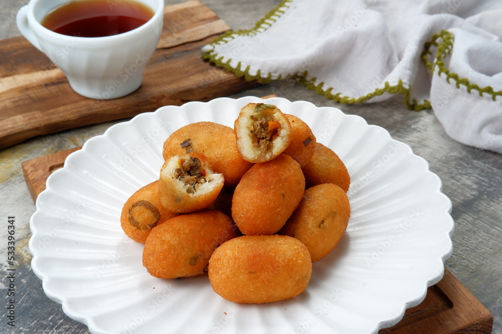 combro, a typical food of West Java, made from oncom and cassava. Stock ...