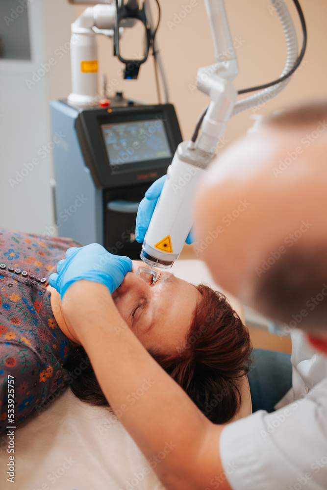 Fractional ablative laser rejuvenation affects the deep layers of the ...
