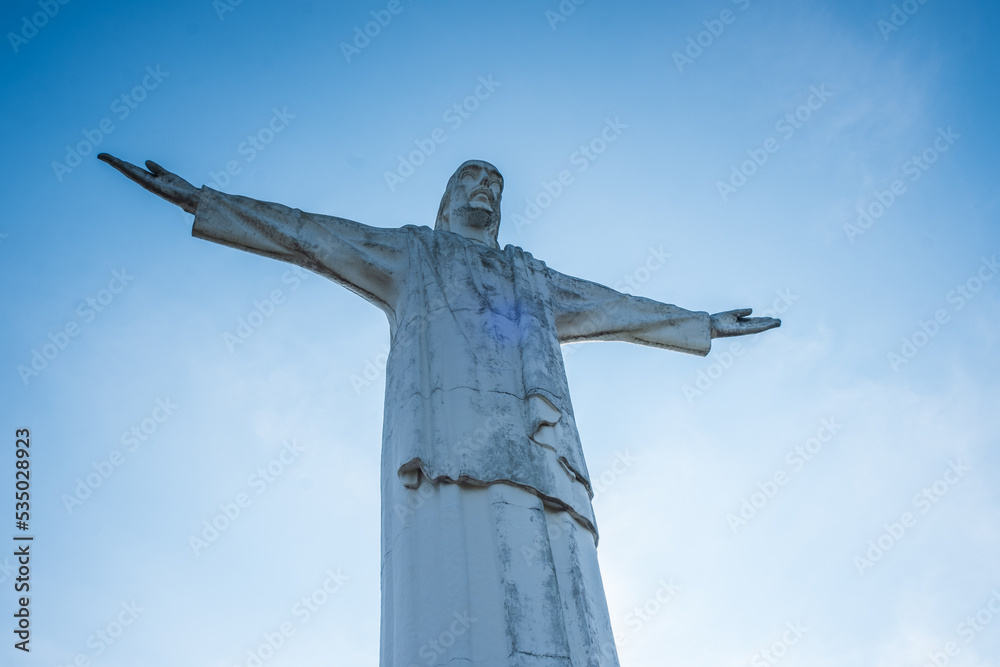 Cali, Colombia - April 20 2021: Cristo Rey (Christ the King) 26 metre ...