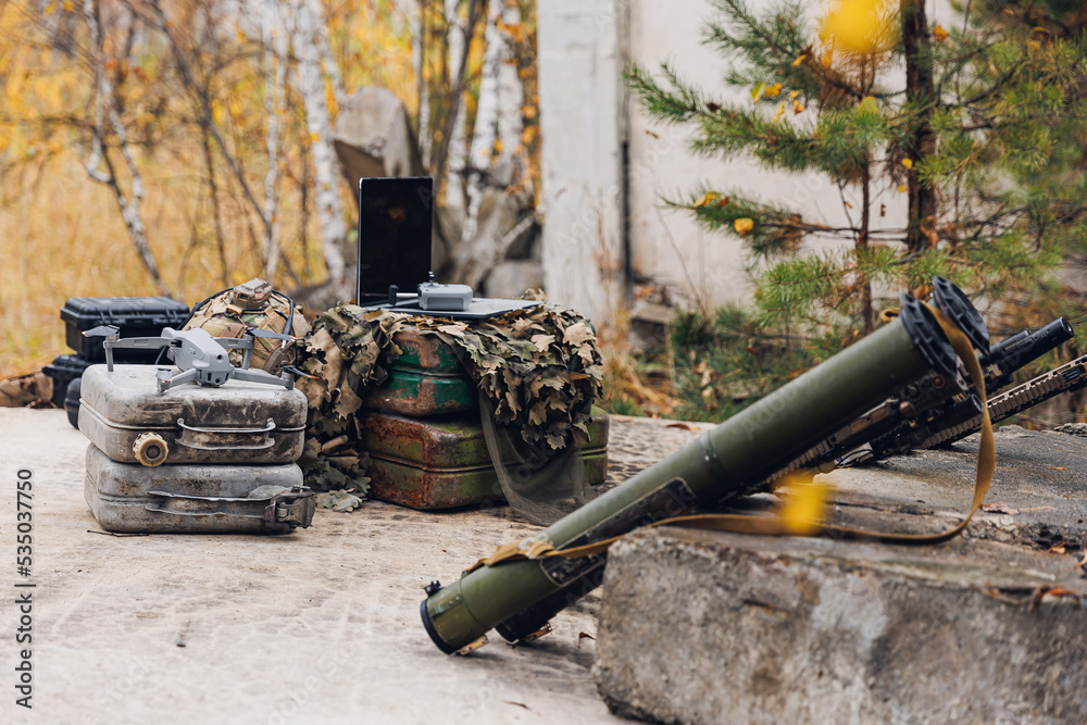 Mobile headquarters of group of soldiers armed with rifles, grenade ...