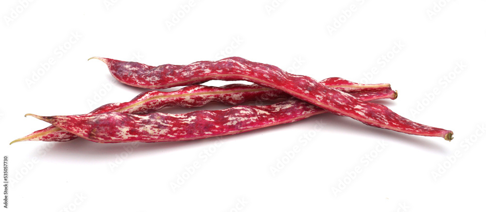 Gousses de haricot coco nain rose isolées sur fond blanc Stock Photo ...