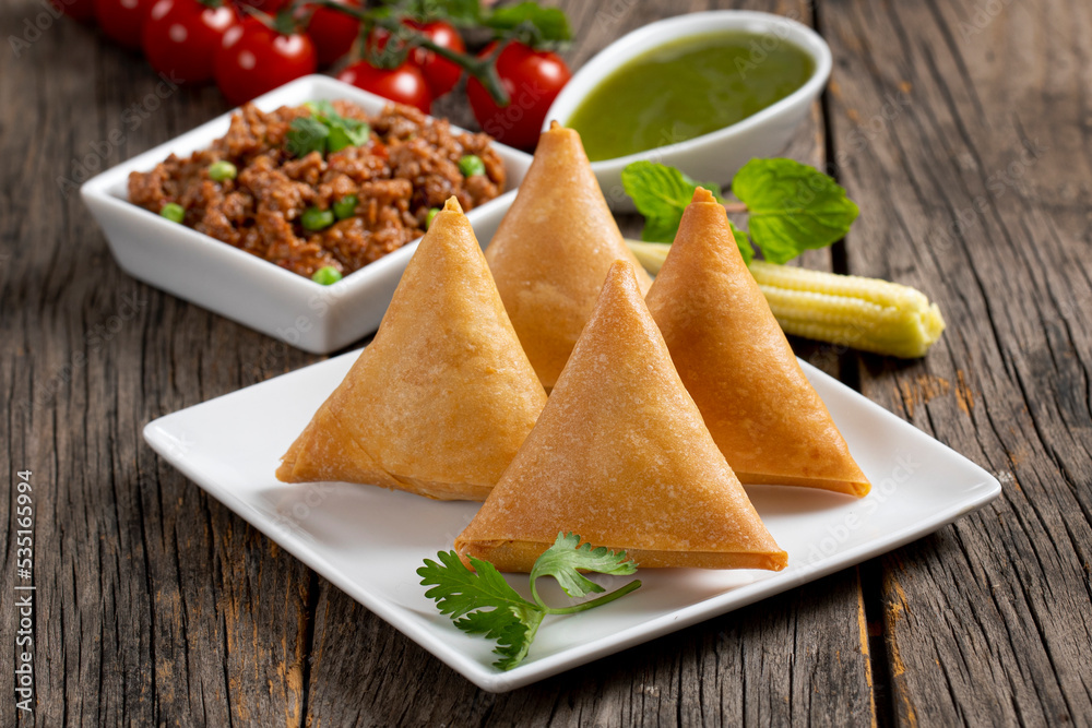 Fried indian dish samosha.Indian Delicious Deep Fried Breakfast Samosa ...