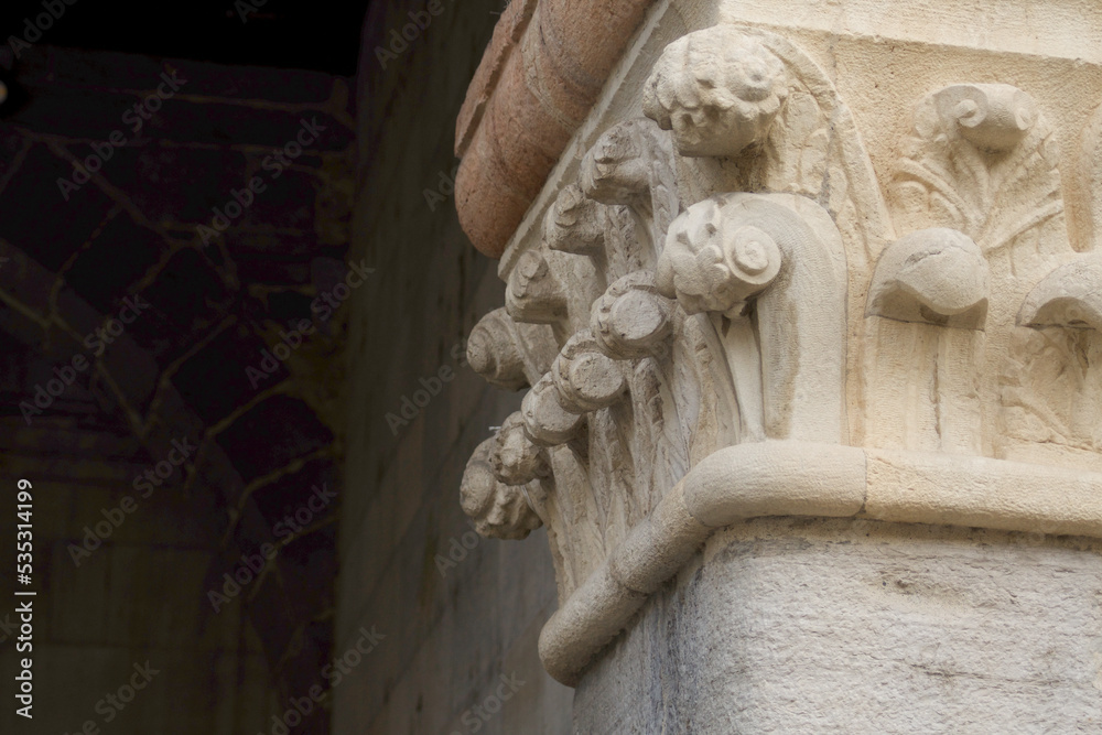 column with typical Corinthian order with acanthus leaves Stock Photo ...