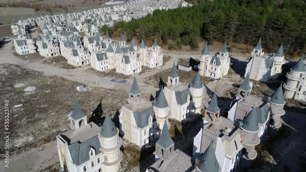 Hundreds of castles abandoned in strange Turkey ghost estate. Houses ...