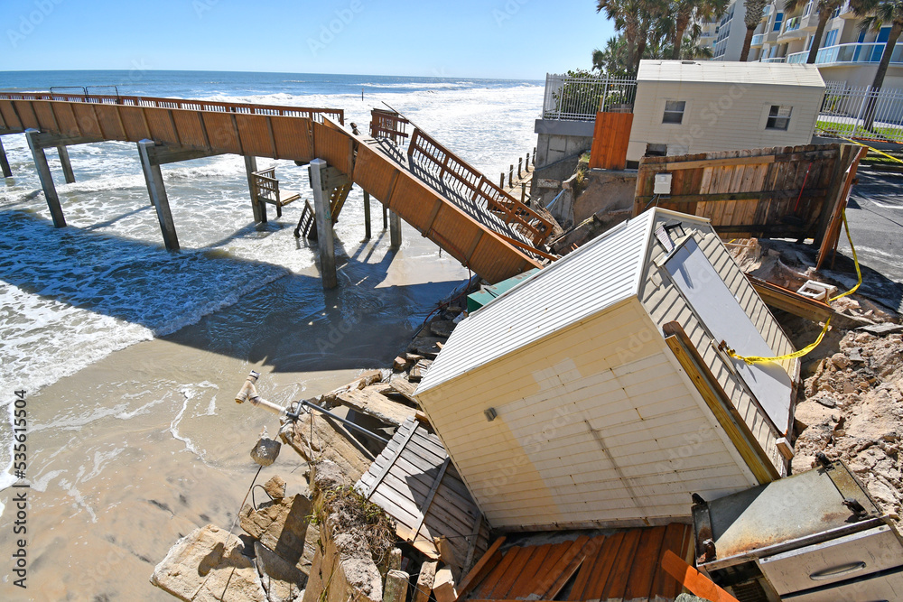 Pier and seawall heavily damaged during Hurricane Ian in Daytona Beach ...