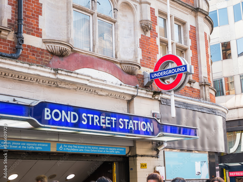 London, UK, October 8th 2022: Bond Street station entrance sign and ...