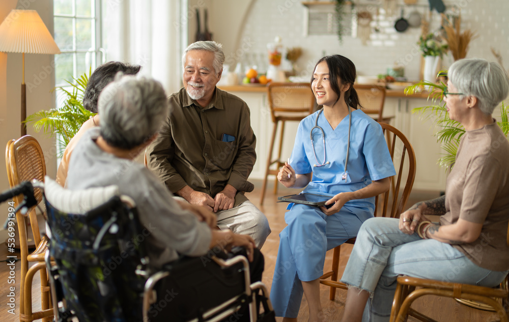 Group of asian senior people listening to young nurse. Psychological ...