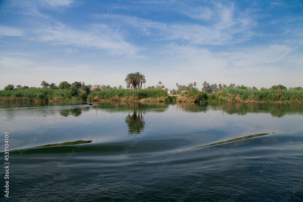 Poster nile river with greenery scenic – Wall Art | UkPosters