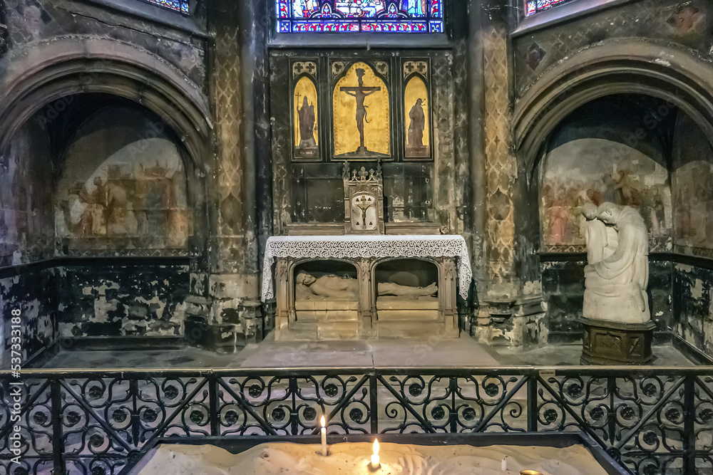 Interior of Saint-Germain-l'Auxerrois: stained-glass windows. Church ...