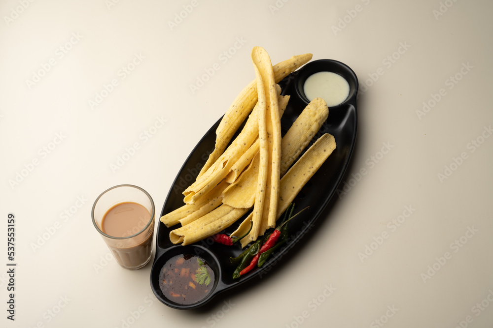 fafda Gathiya (fafda jalebi) is a very popular Gujarati snack, common ...