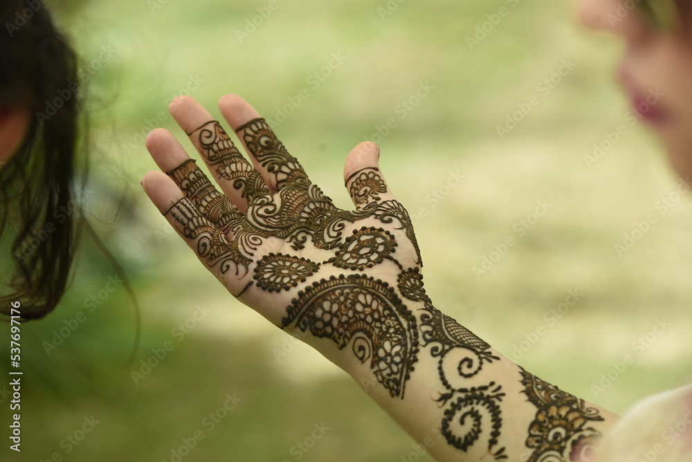 Foto de Mumbai, India 13th September 2022: Close-up shots of an Indian ...